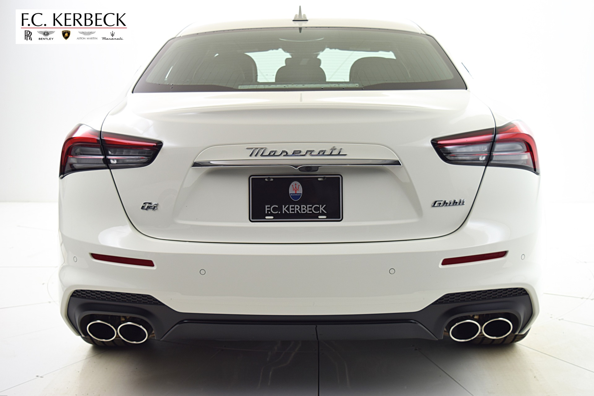2022 Maserati Ghibli 2022-maserati-ghibli